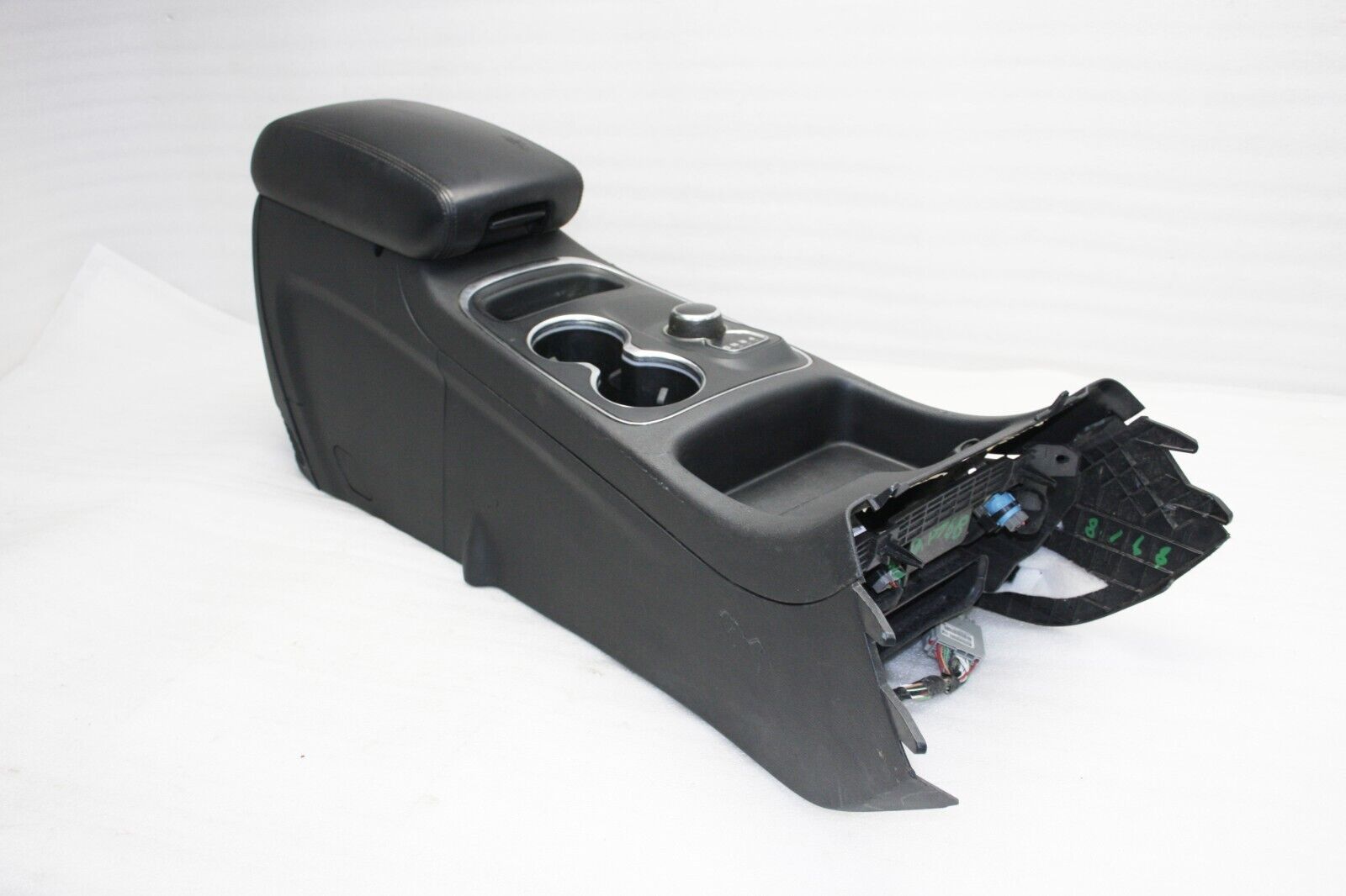 2014-2020 DODGE DURANGO CENTER CONSOLE GEAR SHIFTER CUP HOLDER ARMREST ...